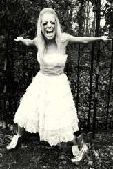 A Runaway Bride Styled Shoot · Rock n Roll Bride