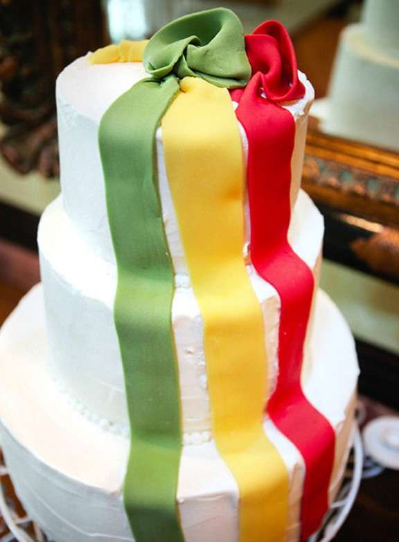 ‘Rock Steady Reggae’ – A Colourful Outdoor Wedding: Nicole & John ...