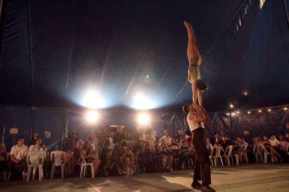 A Brazilian Circus Wedding: Gabriela & Vinícius · Rock n Roll Bride