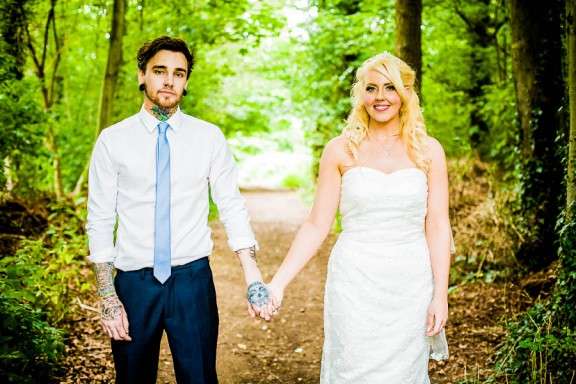 Alice in Wonderland_Raw Wedding Photography 115 · Rock n Roll Bride