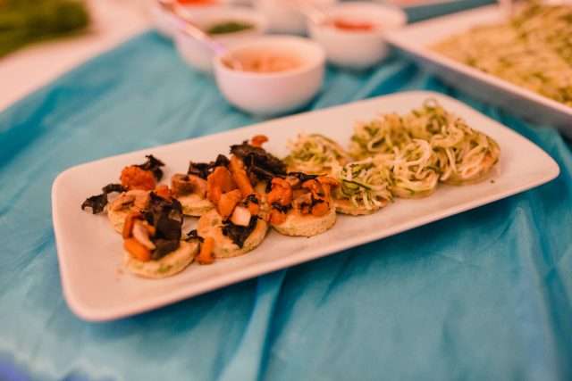 How to Choose the Right Wedding Caterer · Rock n Roll Bride