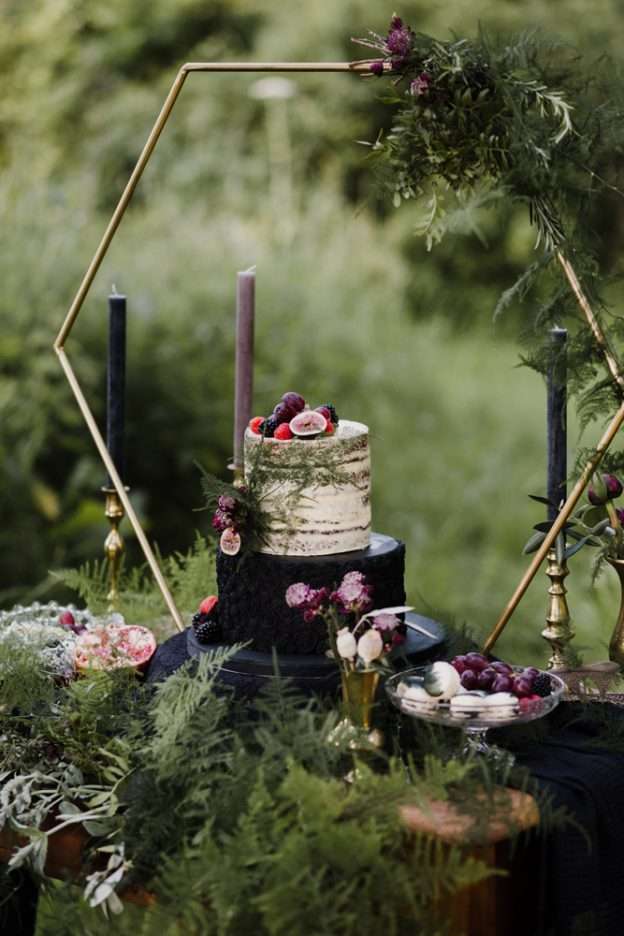 Gothic · Rock n Roll Bride · Page 6