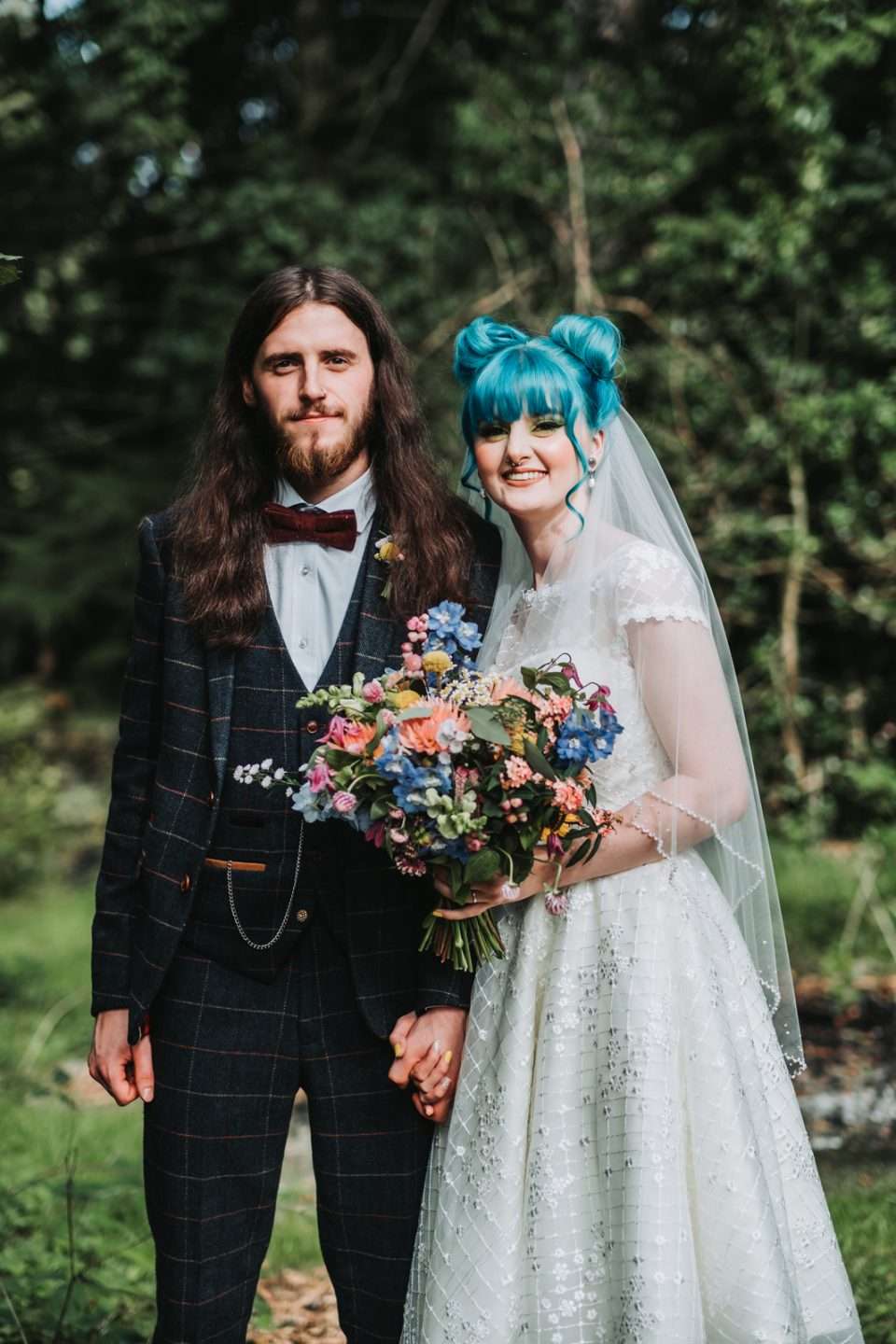 Relaxed ‘Peace & Love’ Themed Wedding · Rock n Roll Bride