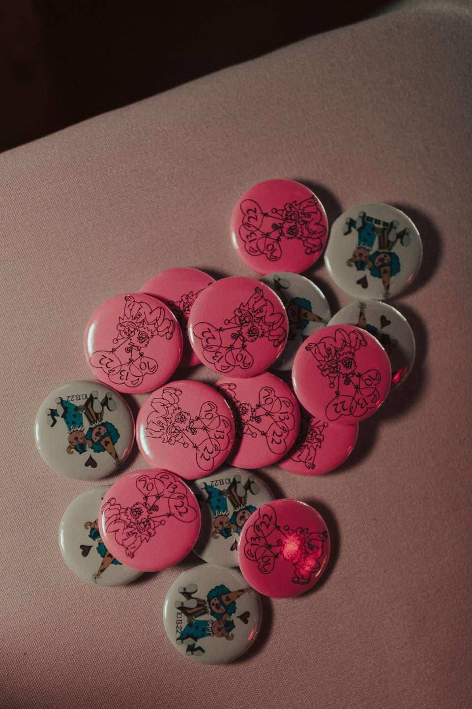 Kitsch, Clowns and Elvis at The Madonna Inn · Rock n Roll Bride