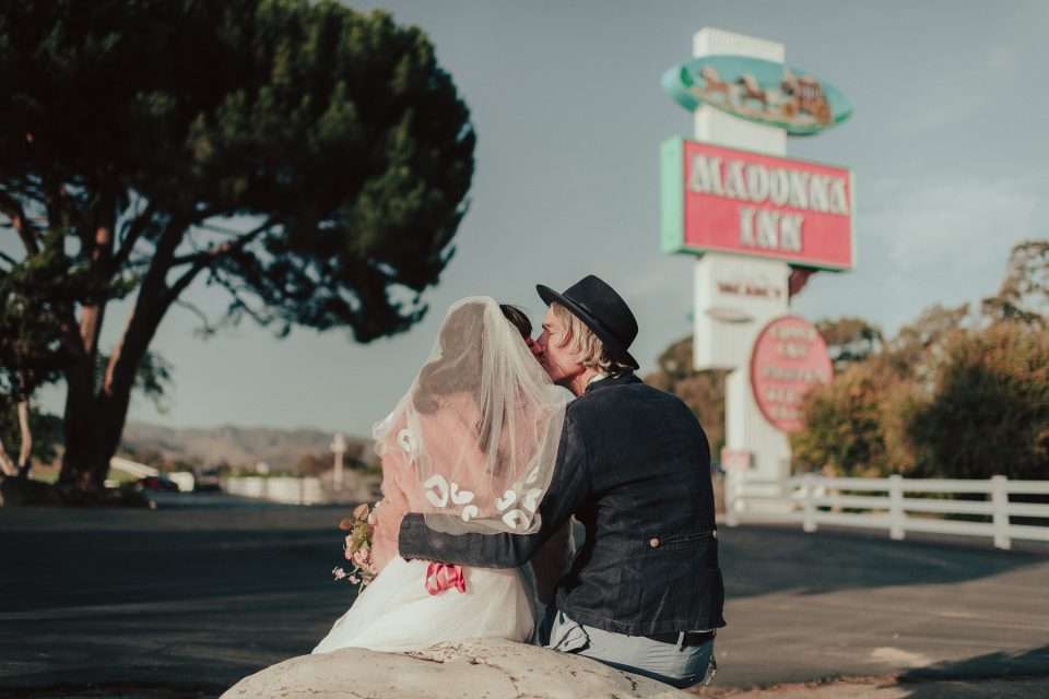 Kitsch, Clowns and Elvis at The Madonna Inn · Rock n Roll Bride