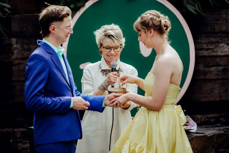 Colour Explosion, Festival-Style wedding in the Australian Bush · Rock ...