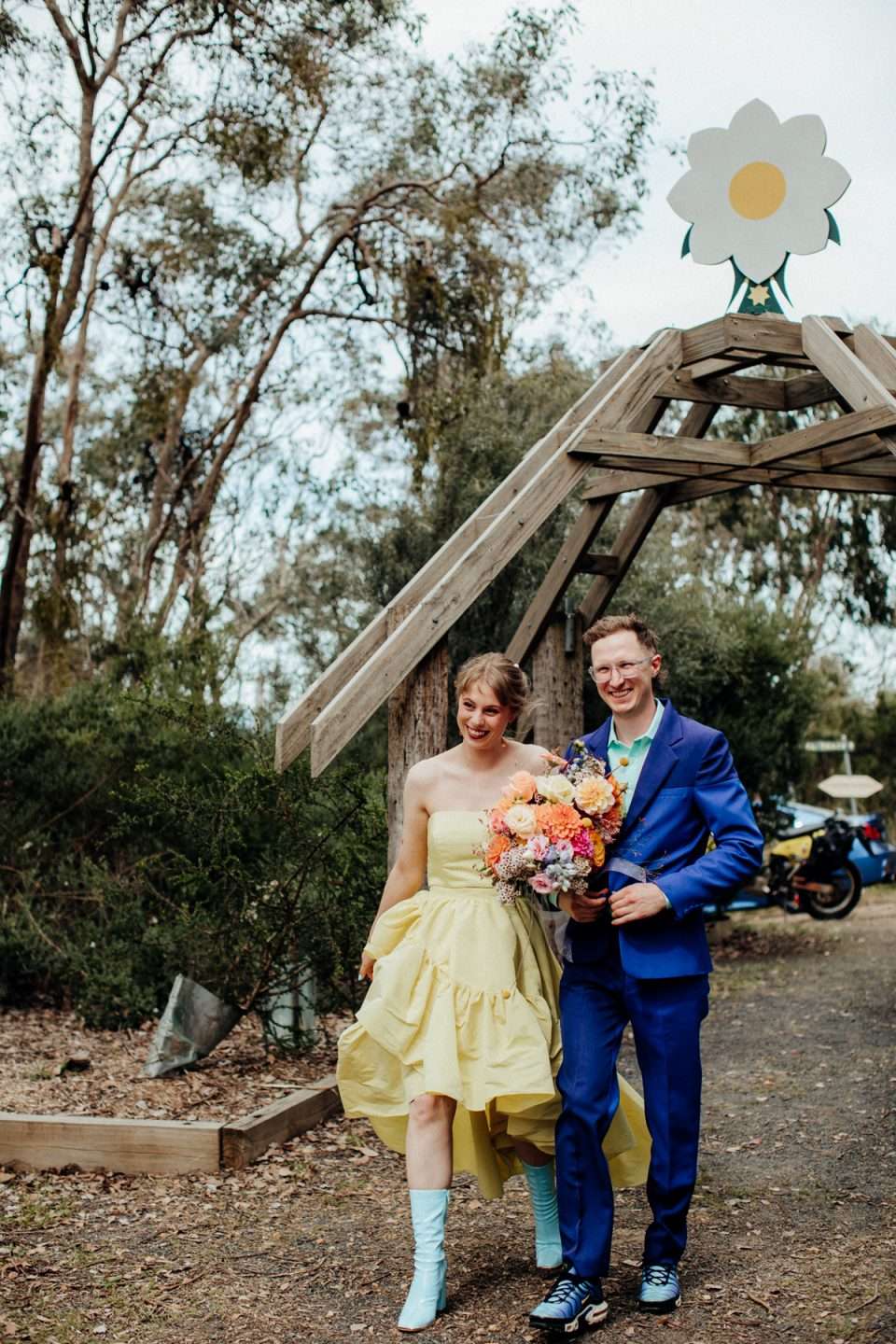 Colour Explosion, Festival-Style wedding in the Australian Bush · Rock ...