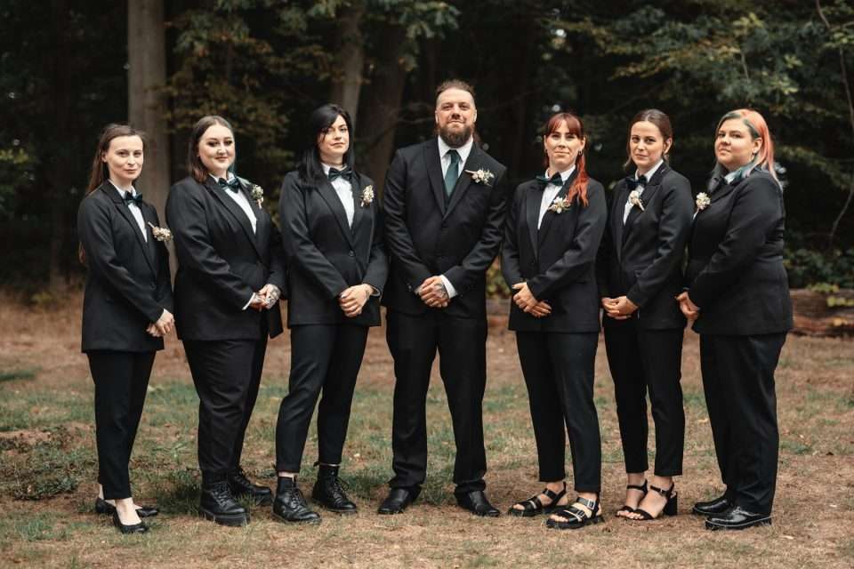 Rustic & Relaxed Barn Wedding with Gender Reversal Bridesmaid ...