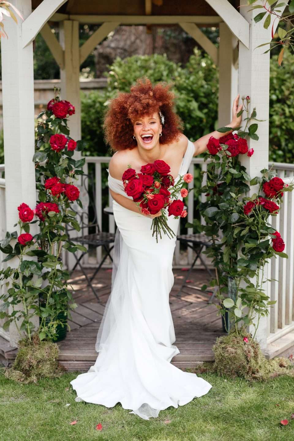 Wedding Day Confidence: Shine Bright with Colgate · Rock n Roll Bride