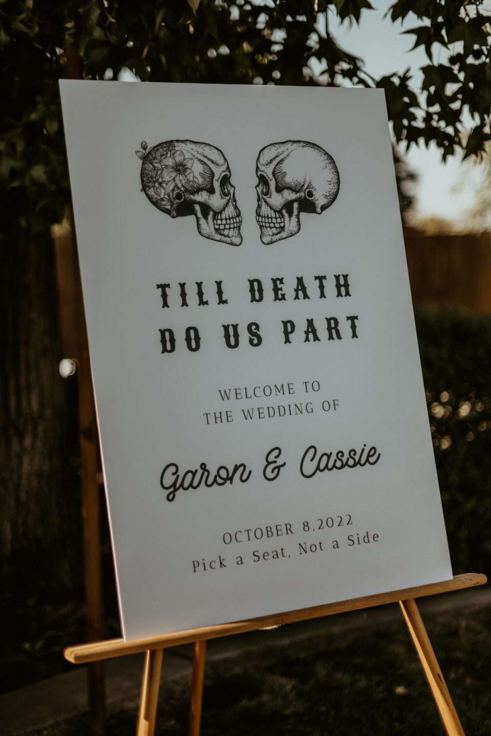 DIY ‘Til Death Themed Halloween Wedding · Rock n Roll Bride