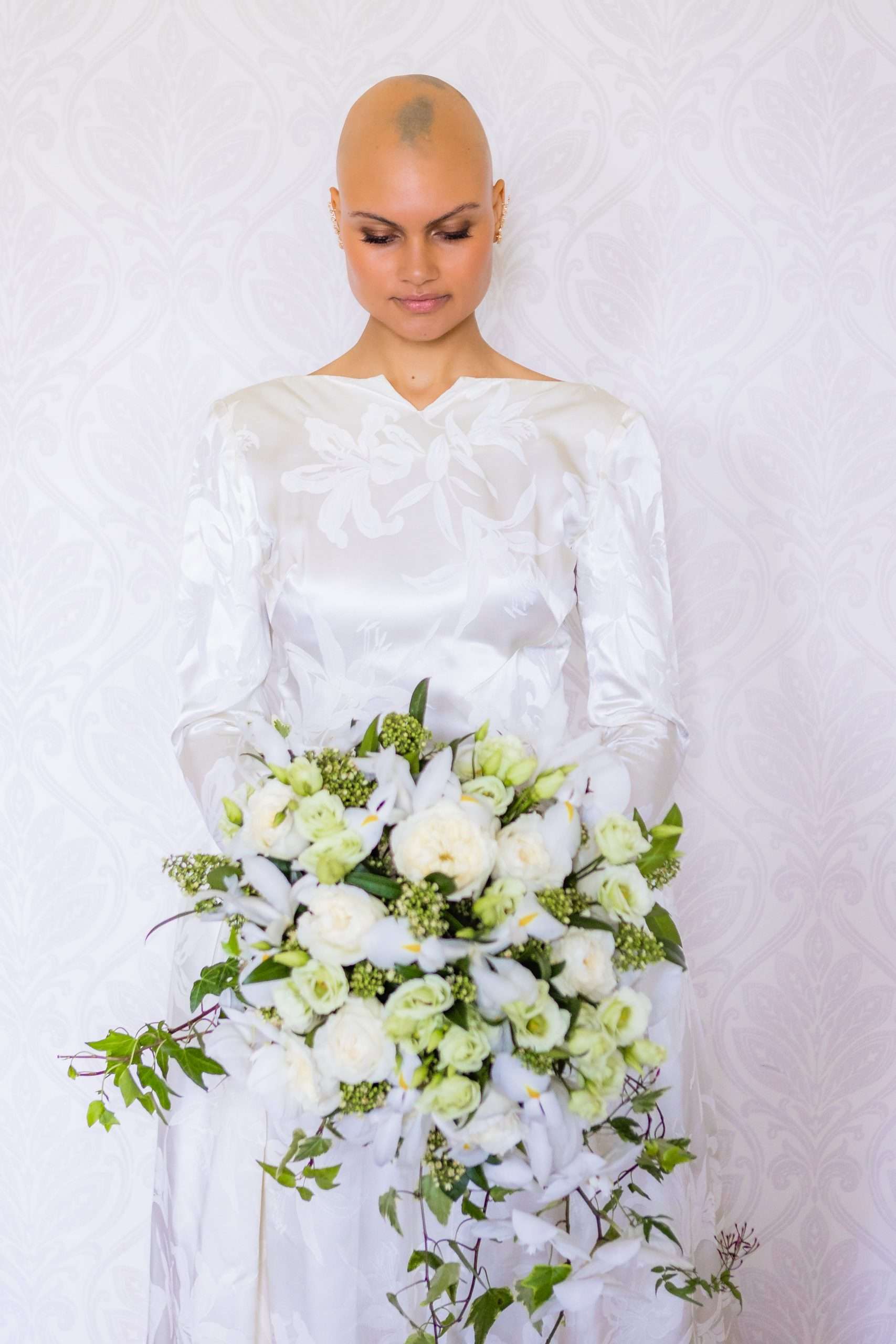 How To Sell Your Secondhand Wedding Dress - Bridal Reloved