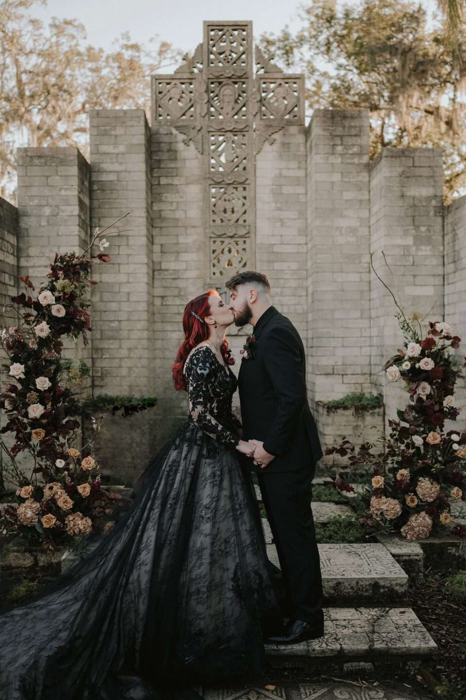 Dark & Moody Yet Elegant Wedding · Rock n Roll Bride