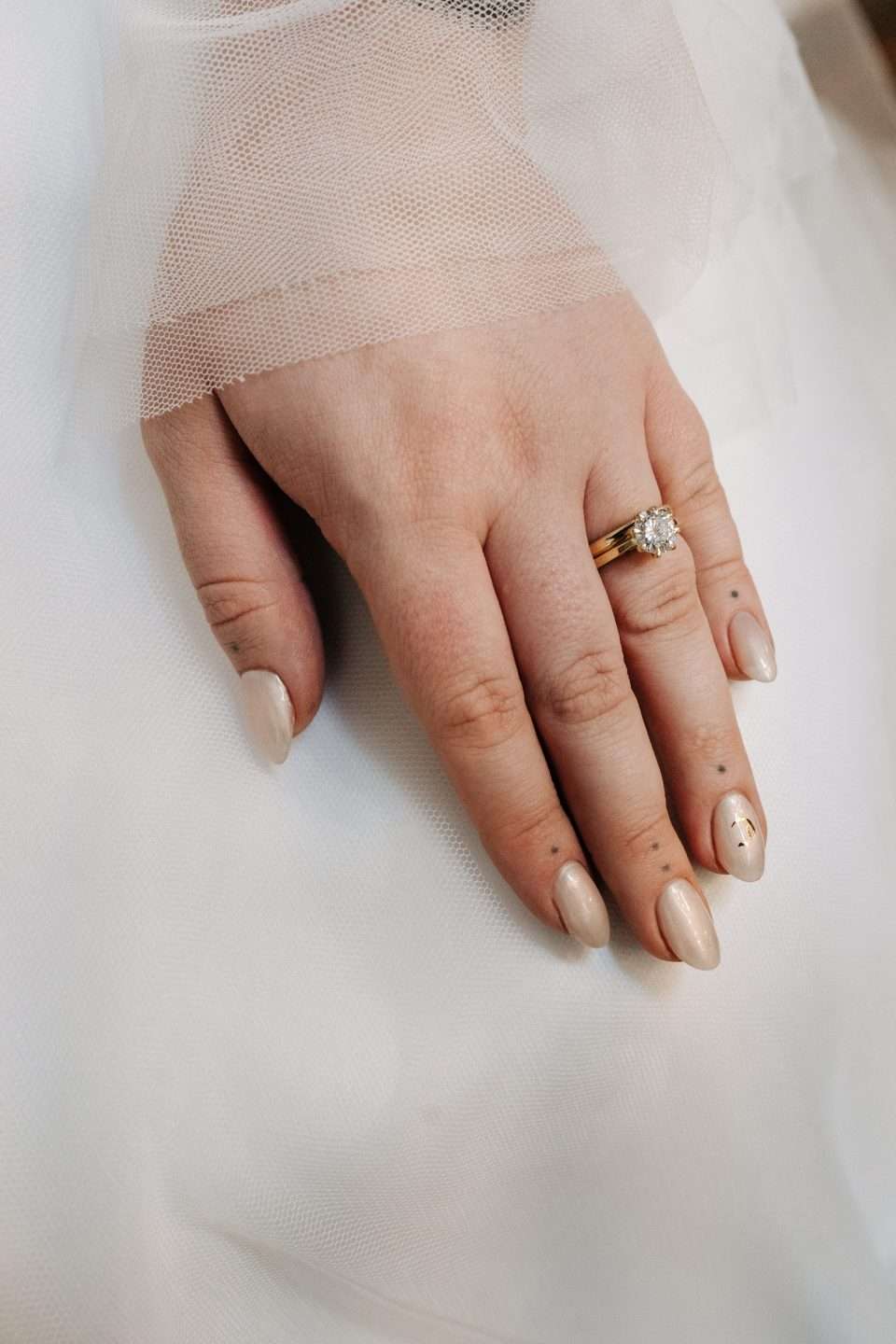 Personal, Thrifted Wedding with Lots of Greenery & Vintage Charm · Rock ...