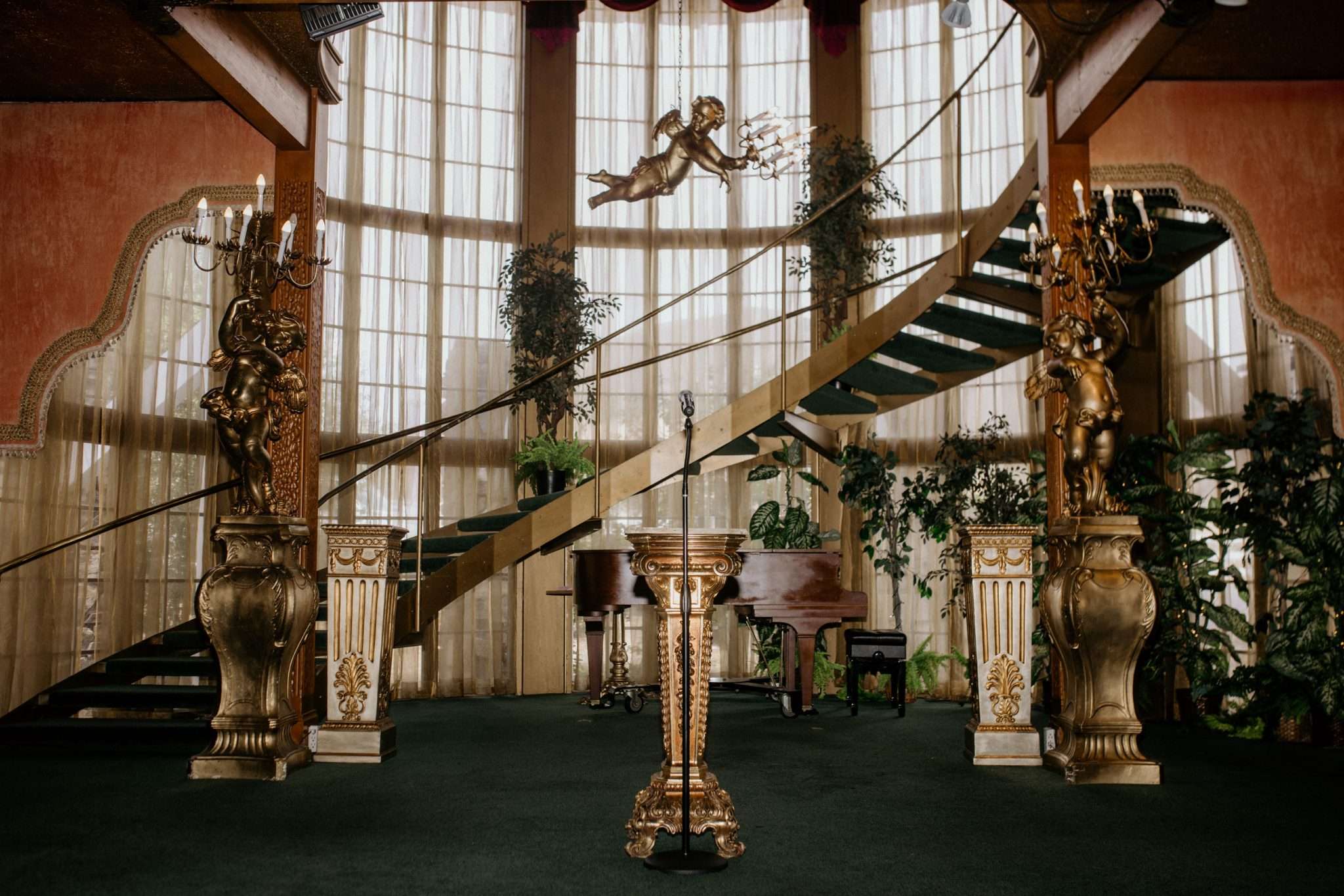 A Celebration of Maximalism at the Madonna Inn · Rock n Roll Bride