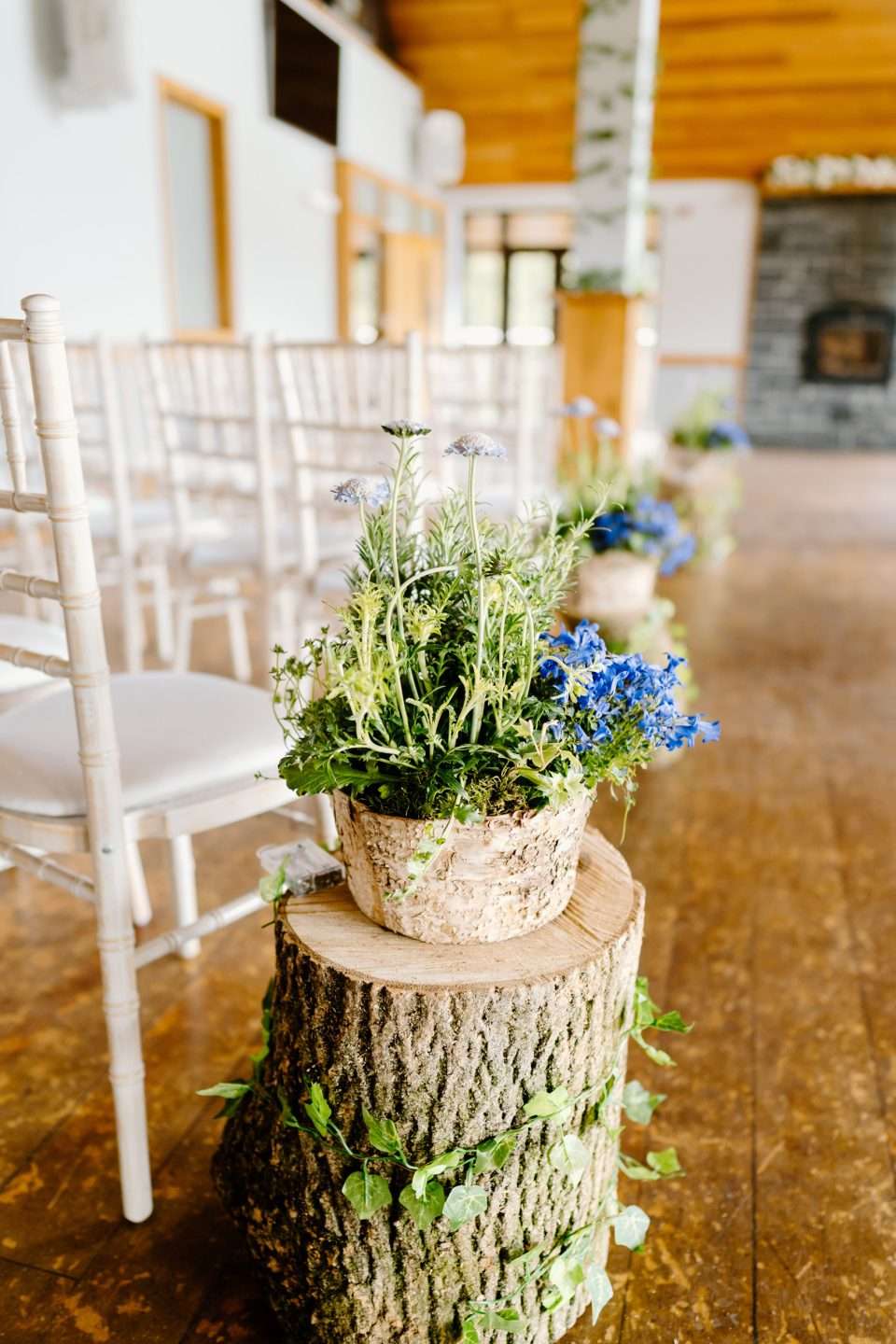 Fantasy Themed Bilingual Welsh Wedding · Rock n Roll Bride