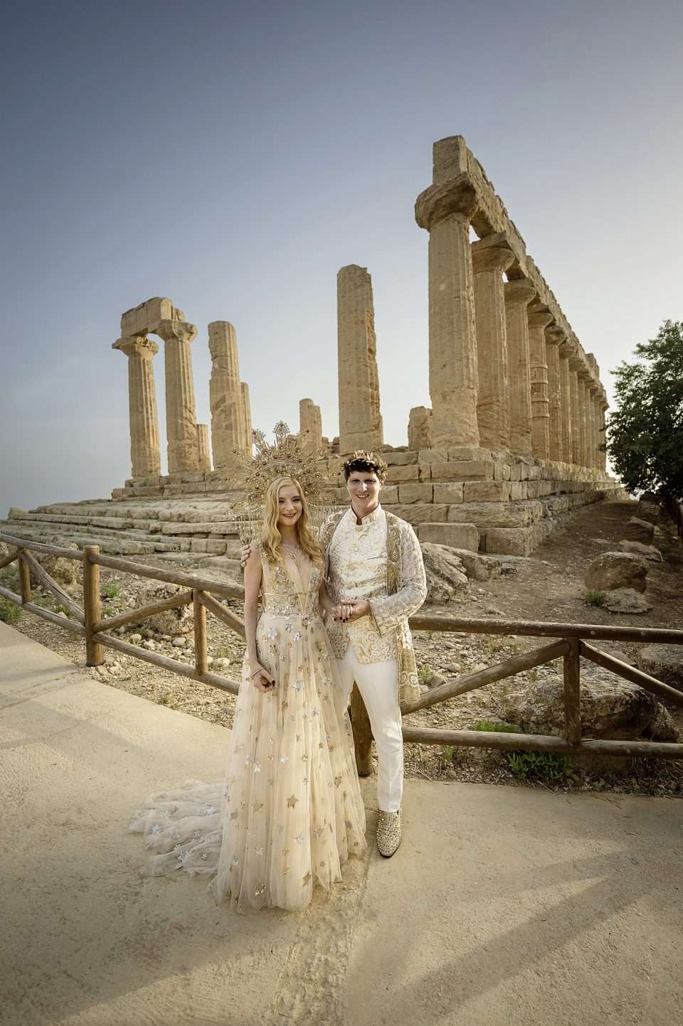Ancient Greek Wedding at The Temple of Concordia · Rock n Roll Bride